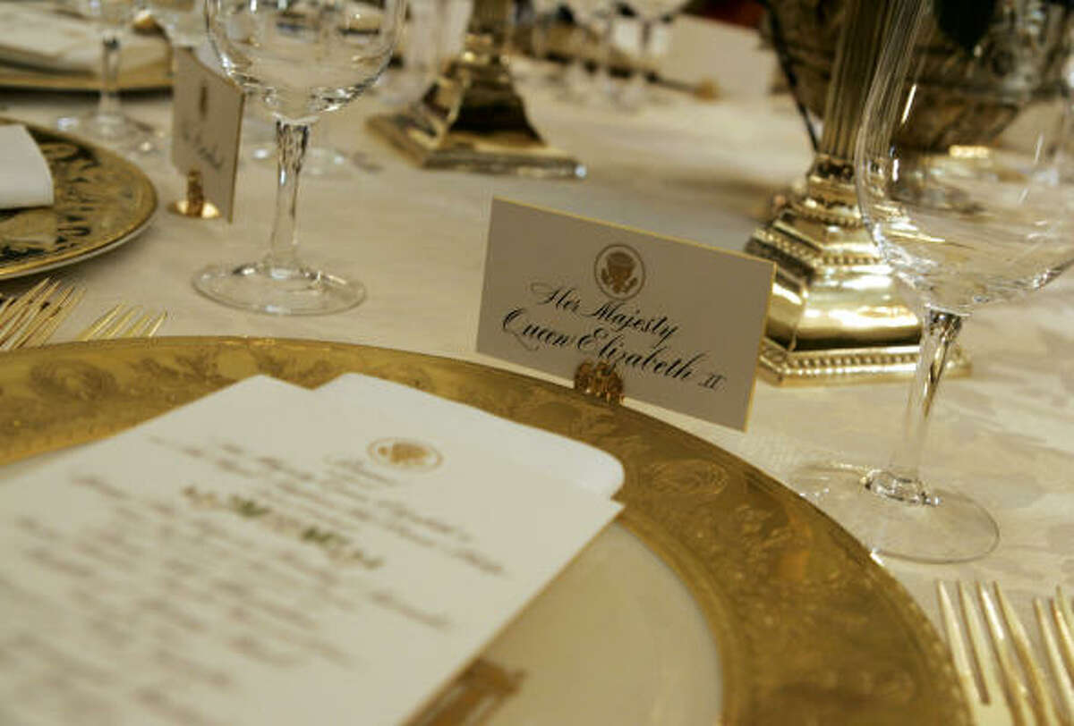 Royal Banquet Table Setting