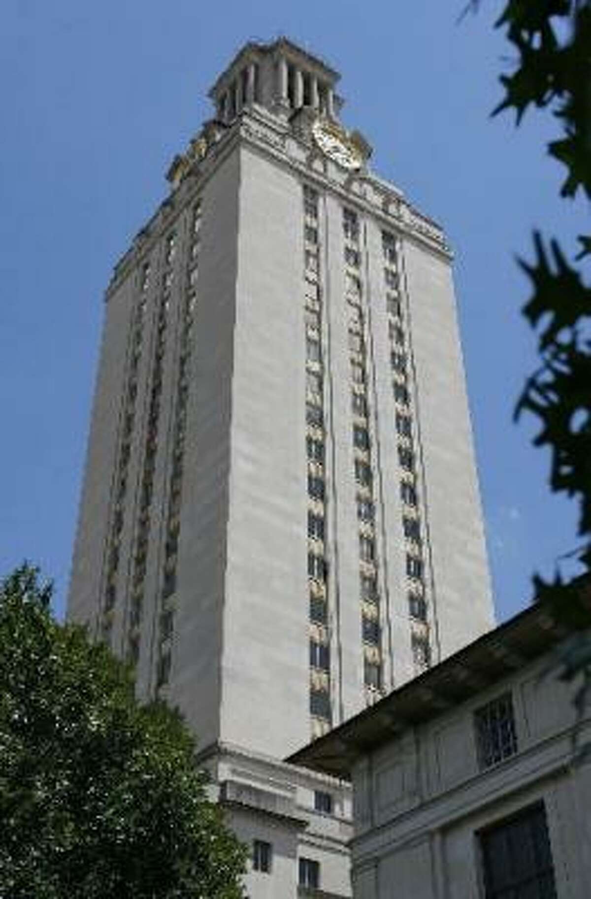 Officer who shot UT sniper is laid to rest