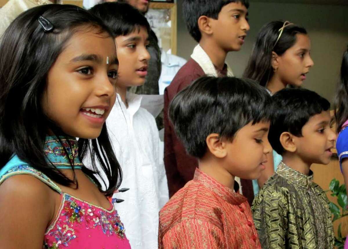 Indian community comes together to celebrate independence