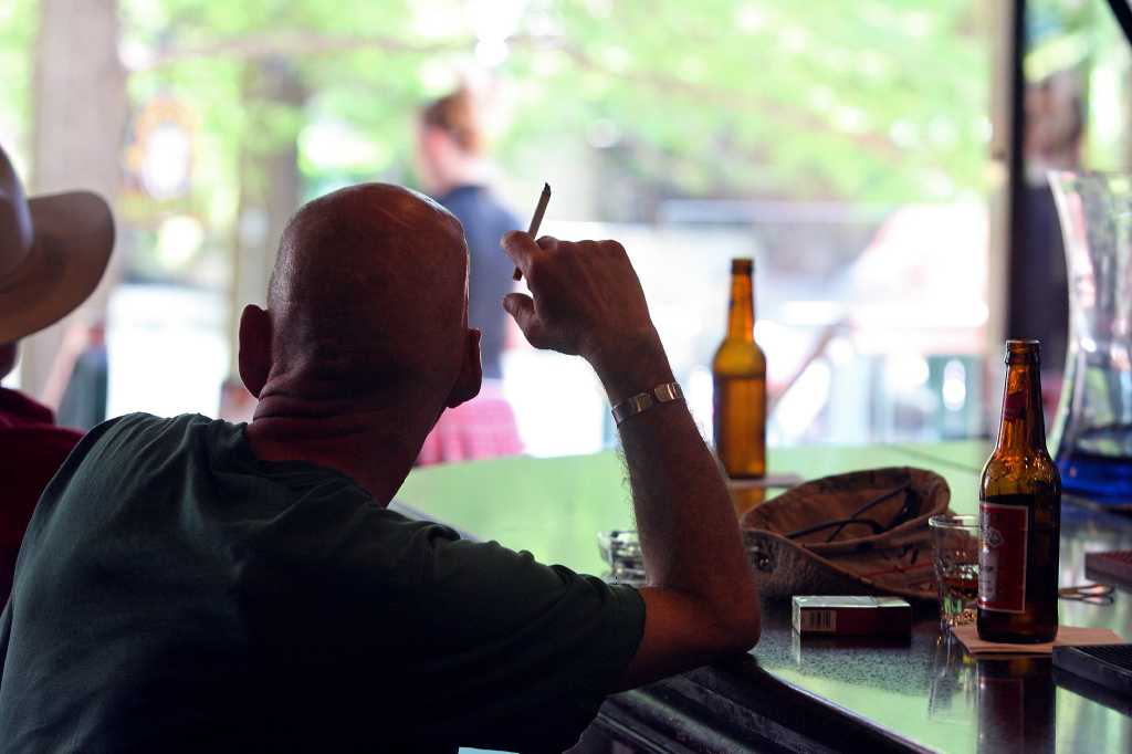 Laws, price help snuff smoking