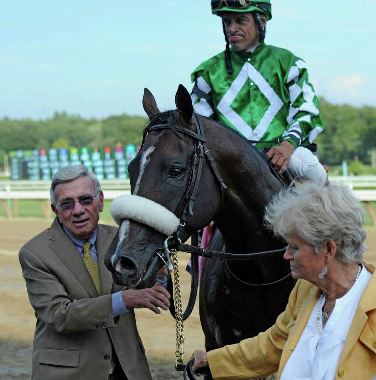 Winchester shoots to victory