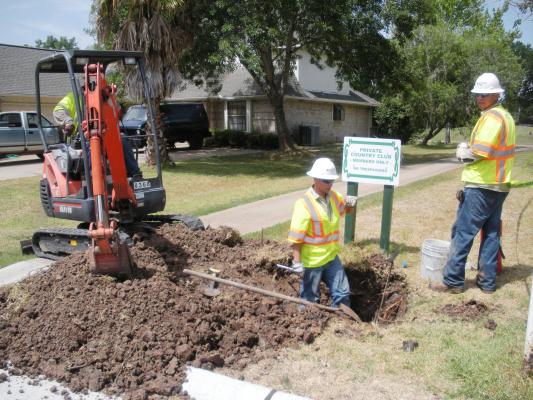 Residents able to return to homes after gas leak in Fort Bend