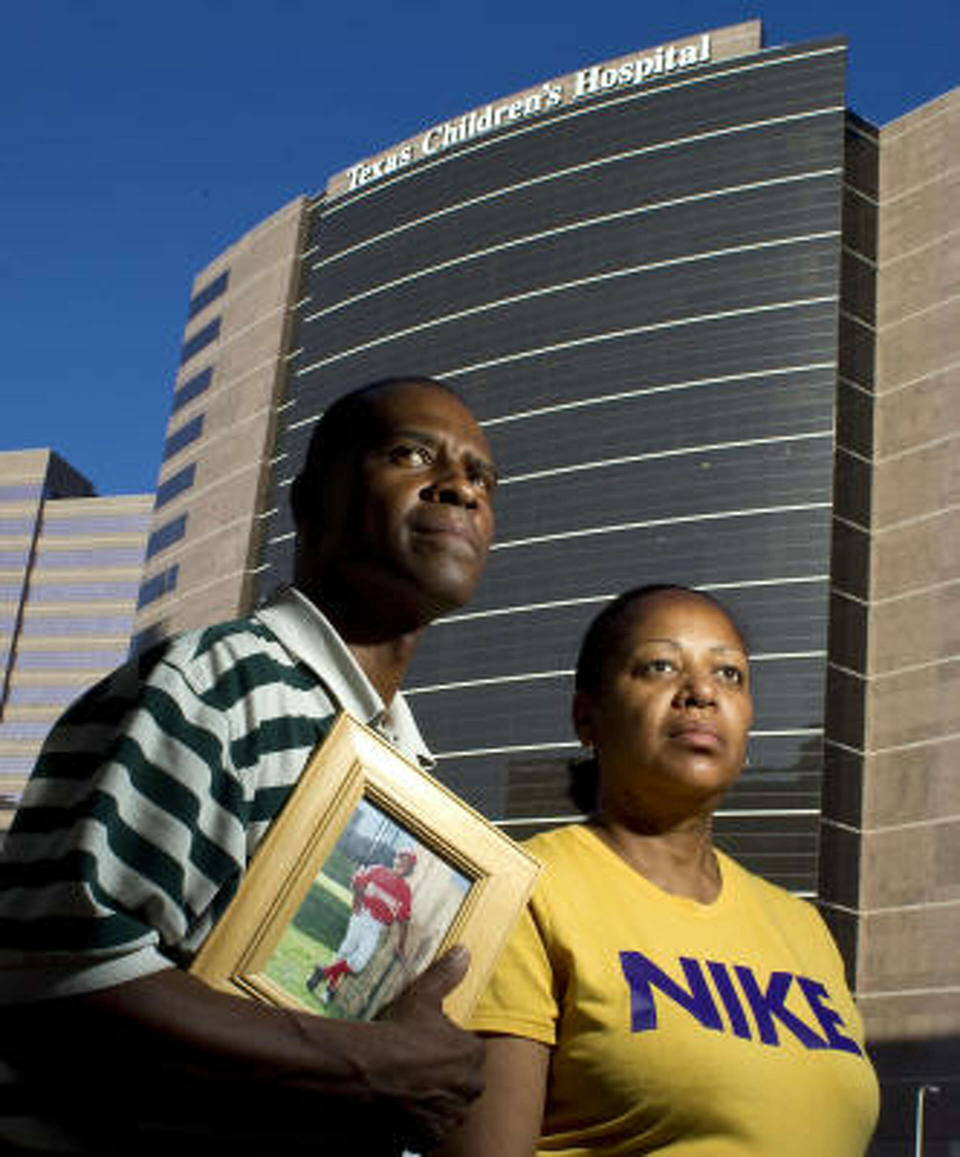 Teen's transfer defuses life support battle