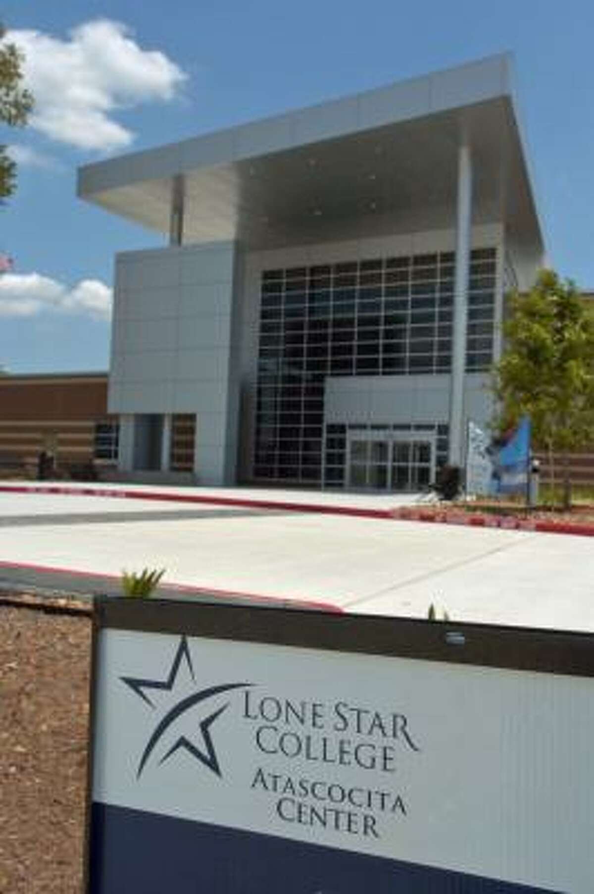 LSC-Atascocita Center expands learning options
