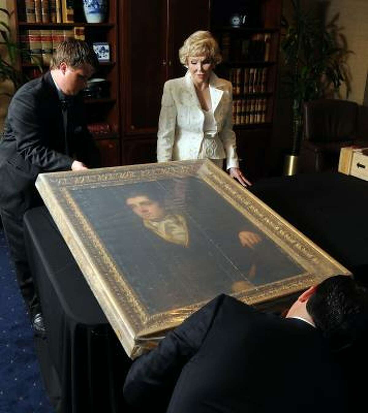 Socialite Joanne Herring's art will help some in Afghanistan