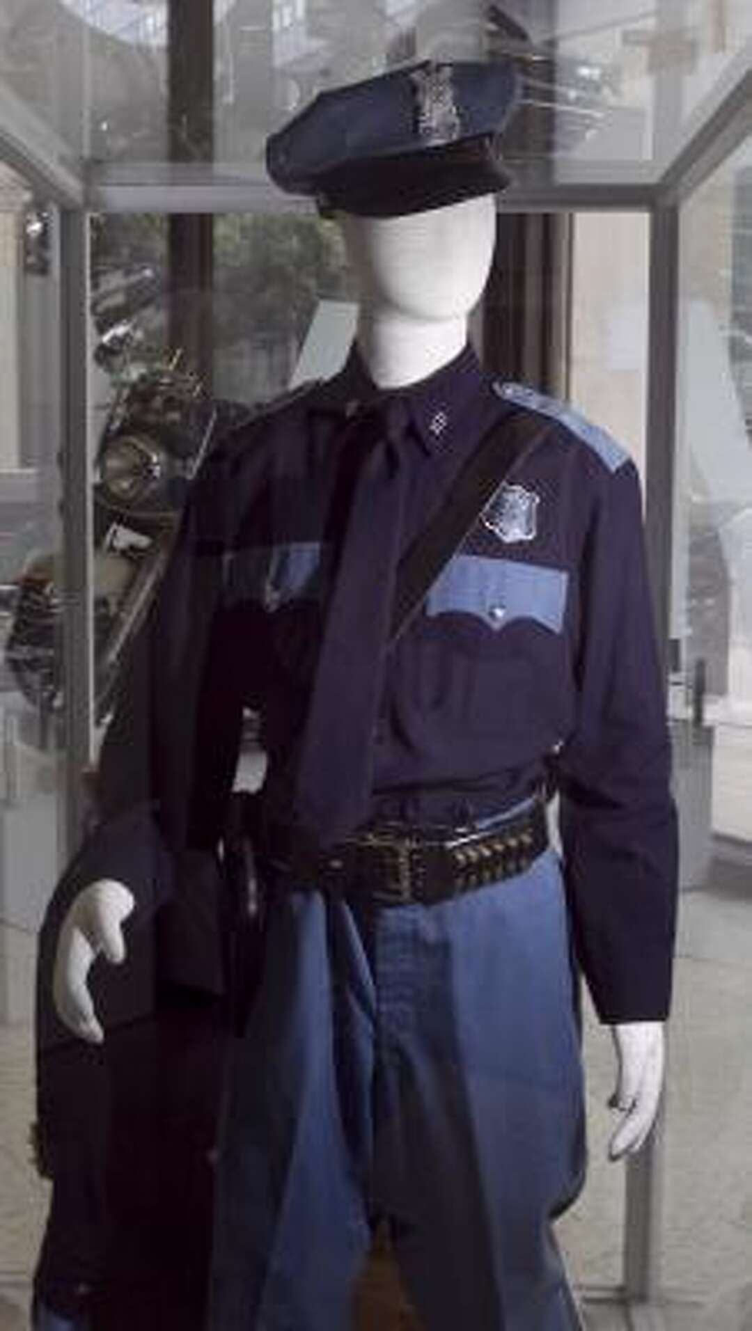 HPD considers new uniforms, badges and cars