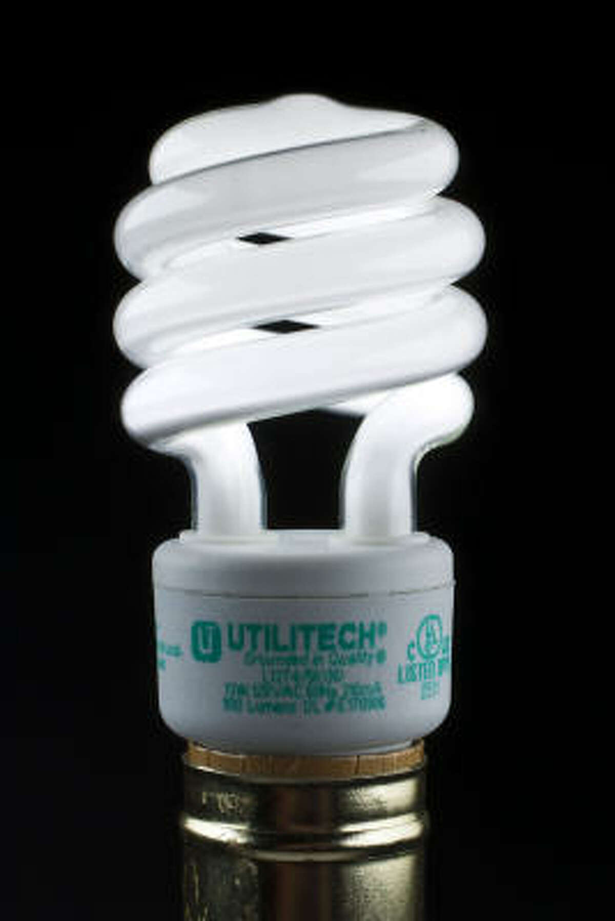 Improved, energy-efficient light bulbs continue to spark debate