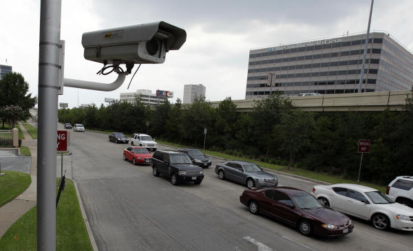 Houston's red-light cam tickets start Sunday