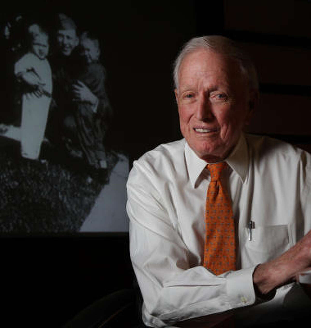 Denton Cooley honoring father with gift to UT dental school