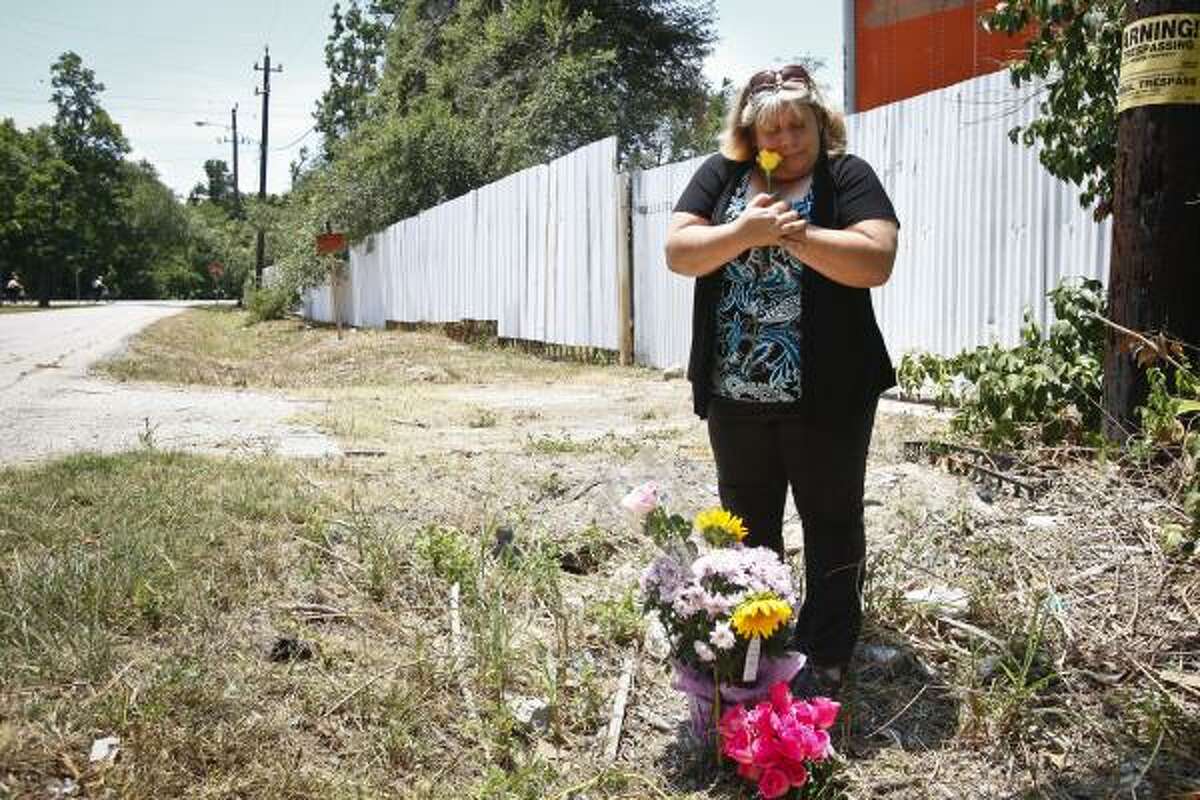 HPD still hunting troubled woman's killer more than year later