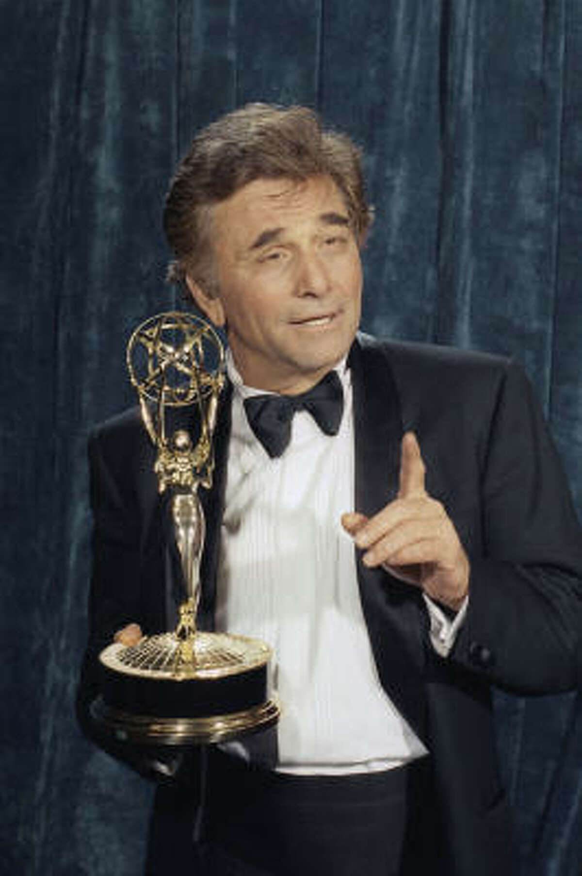Peter Falk, 83, dies