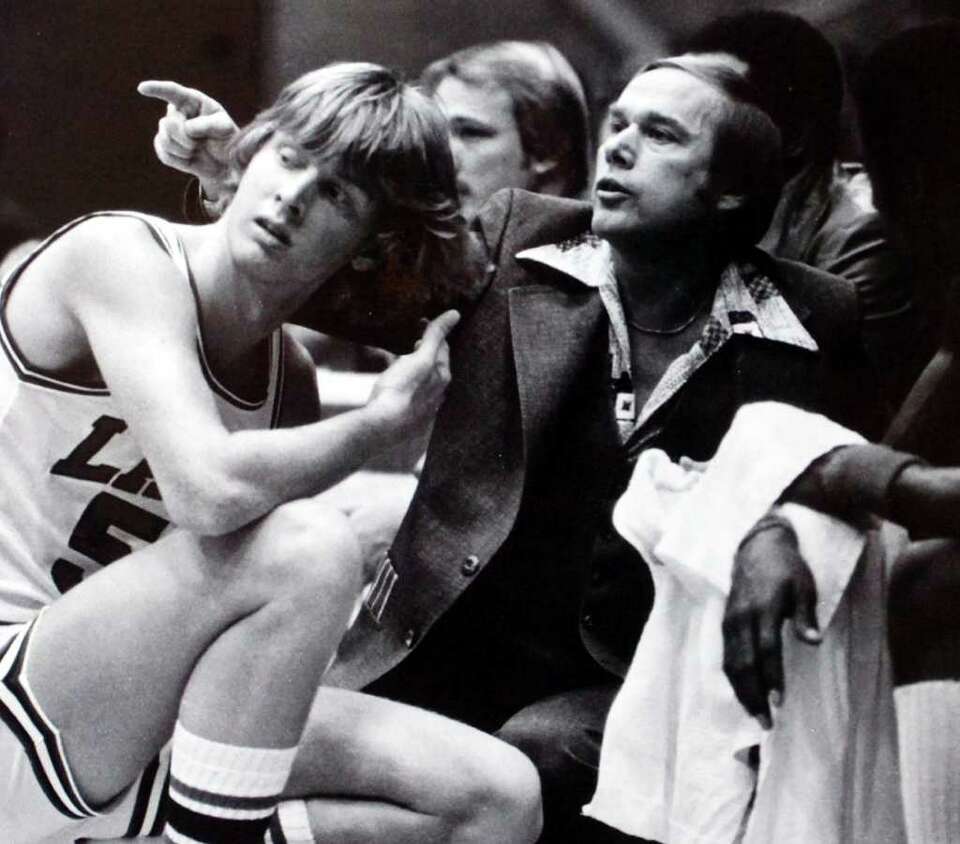 Billy Tubbs set to retire from Lamar University