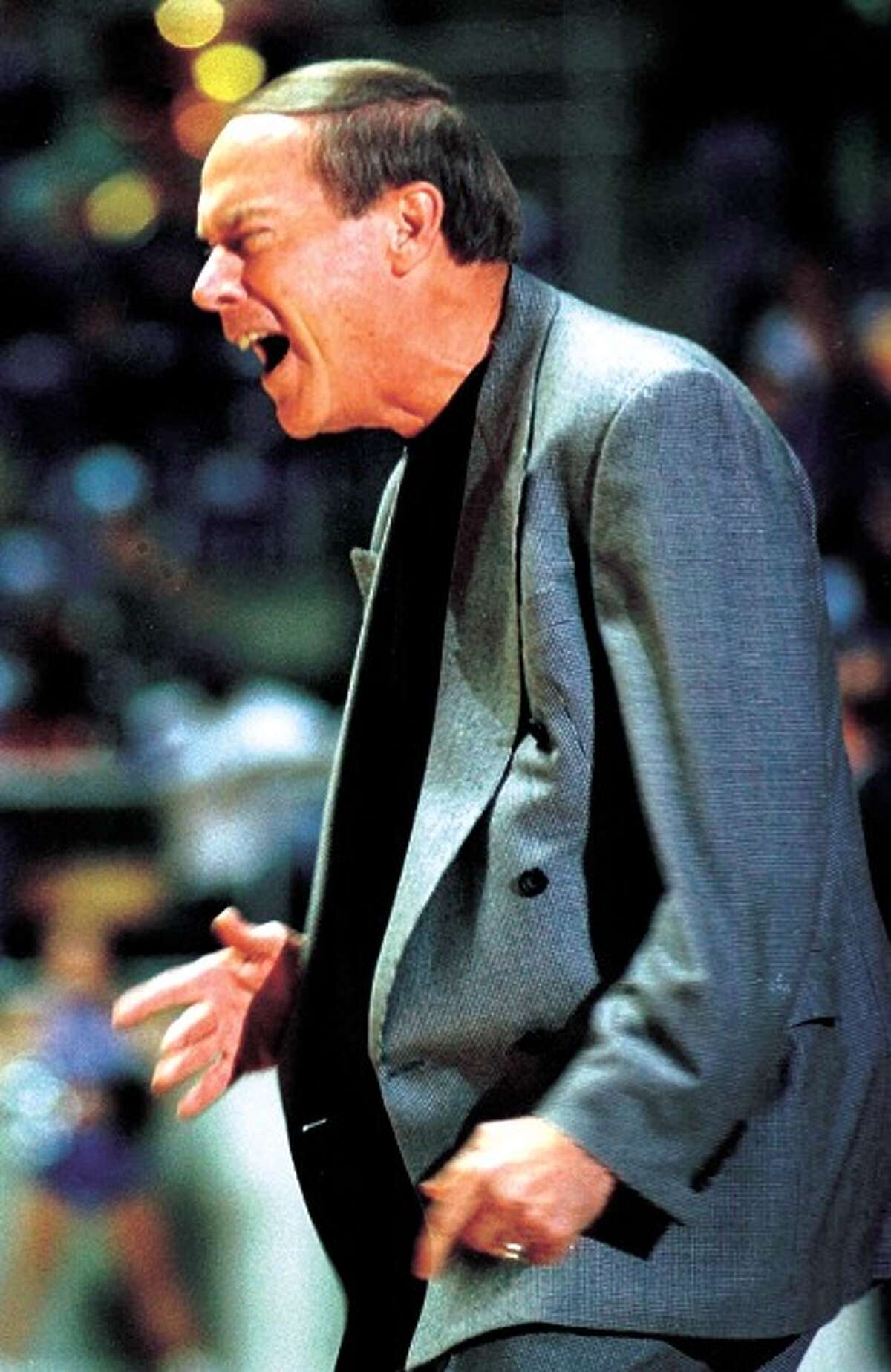 Billy Tubbs set to retire from Lamar University