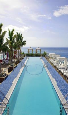 Kicking back in Miami