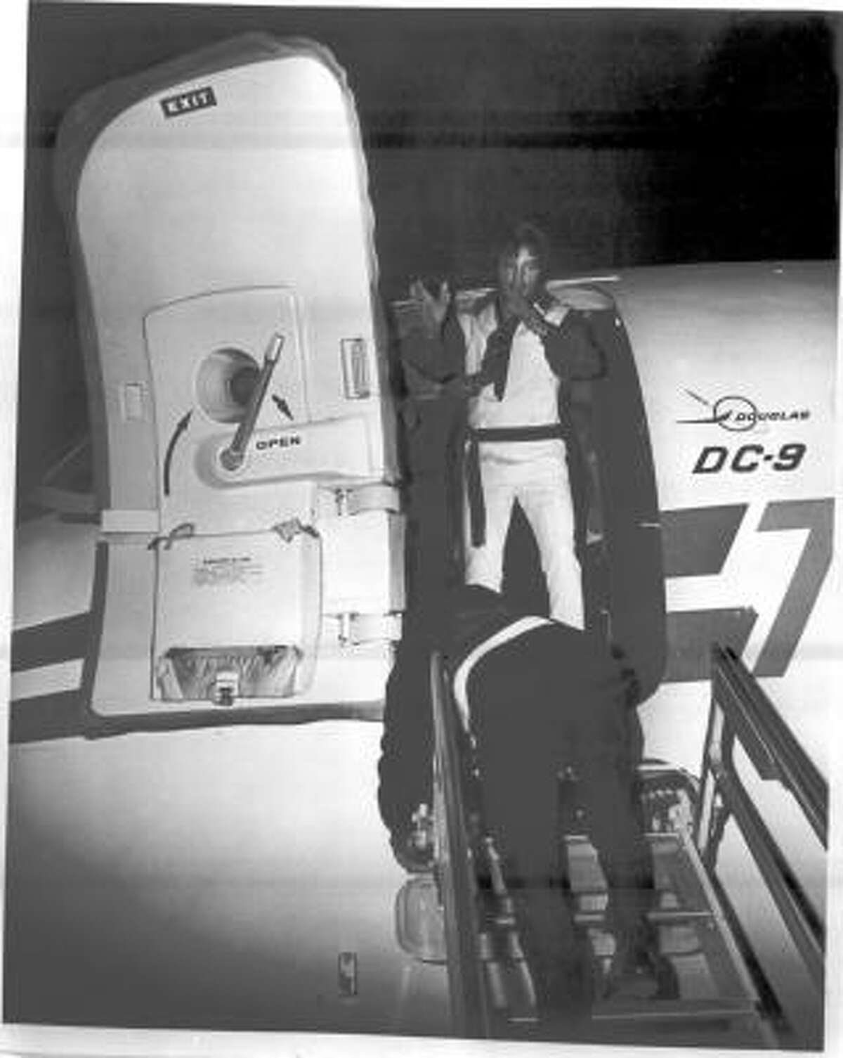 A&M Elvis exhibit celebrates king of rock 'n roll with rare photos ...