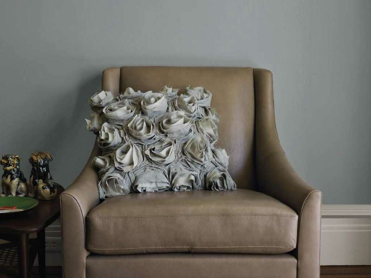 Chill out with texture, color and natural accents this fall