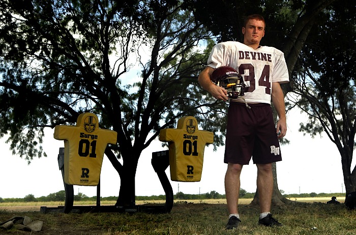 Football 2011: Devine's Sadler leaves no doubt