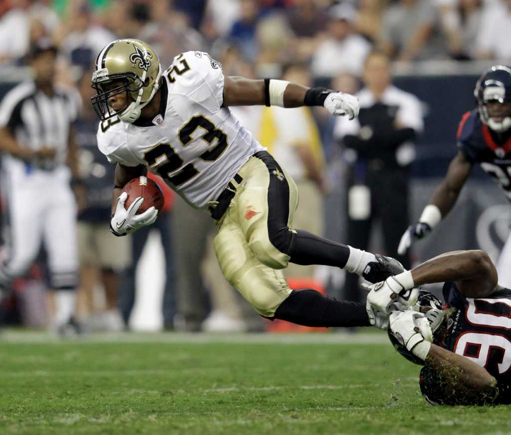 Texans' Williams shows improvement at new position