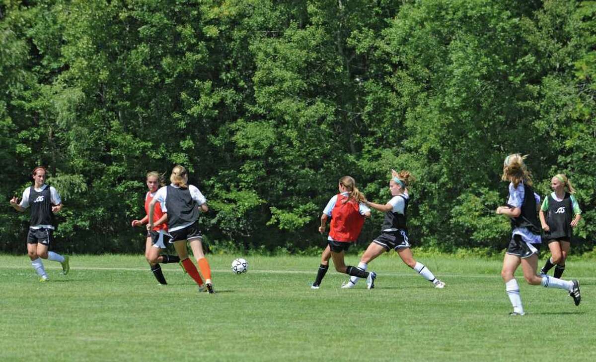 PHOTOS: High school soccer begins