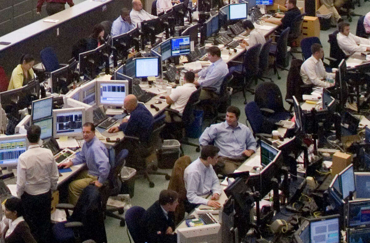 UBS to stay in Stamford for another 5 years