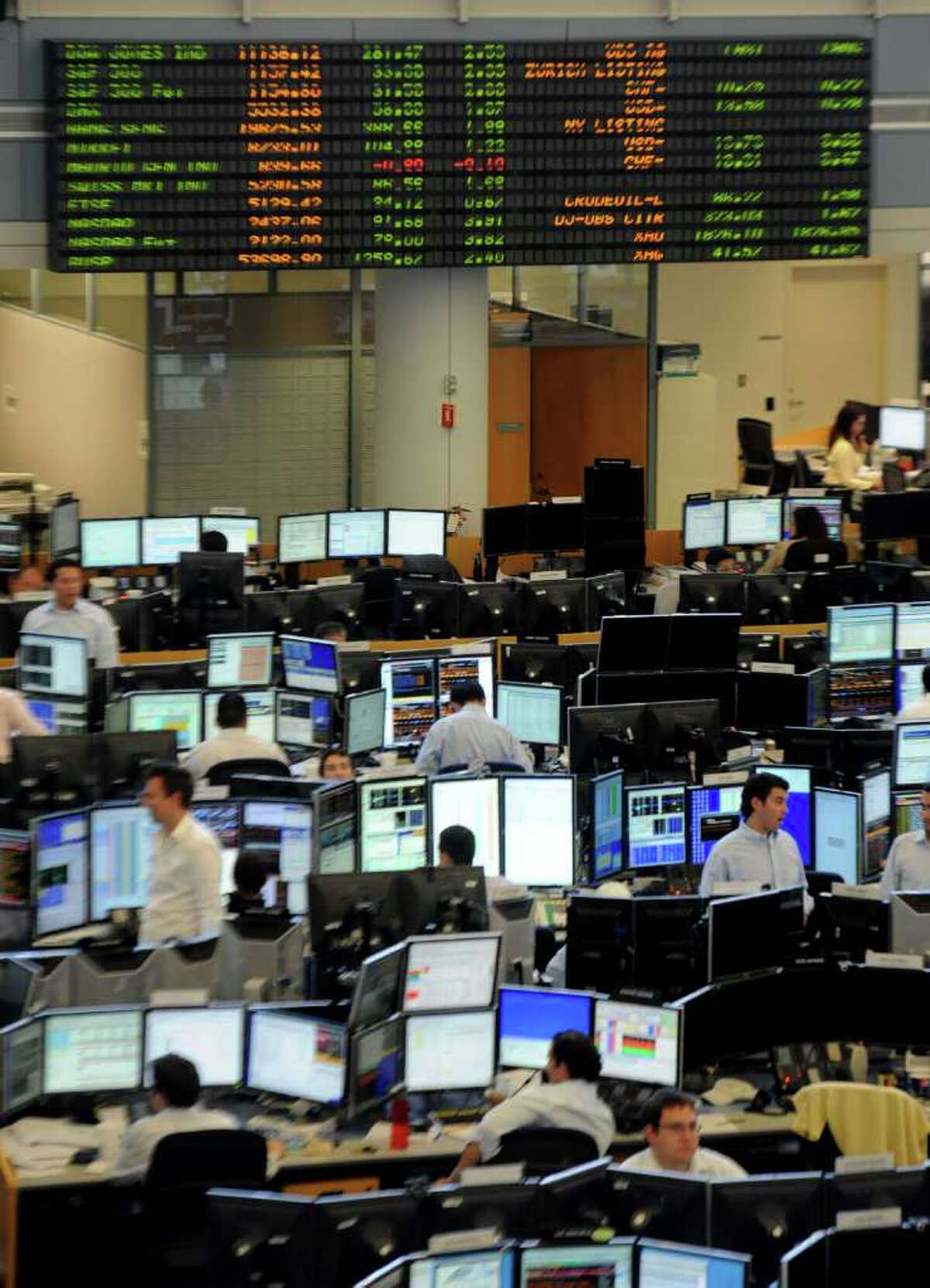 UBS to stay in Stamford for another 5 years