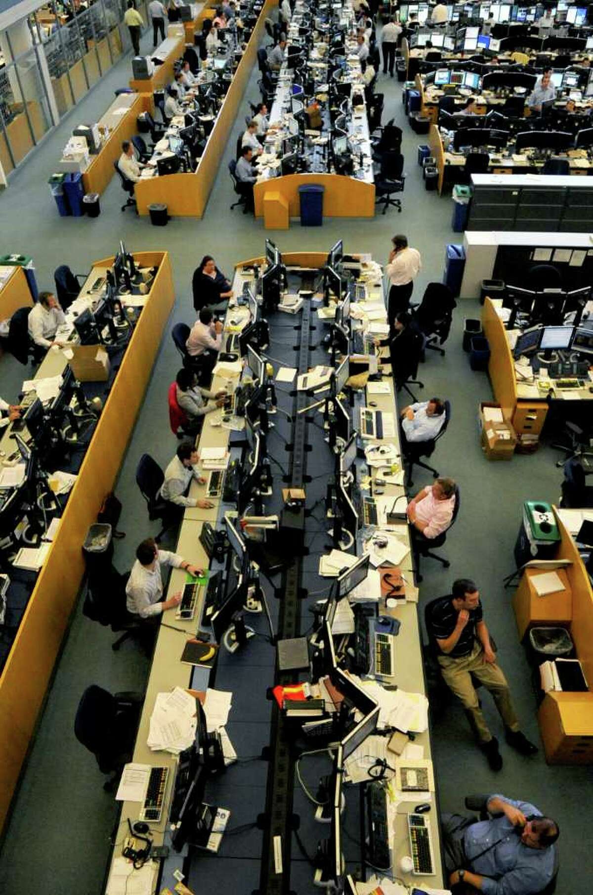 UBS to stay in Stamford for another 5 years