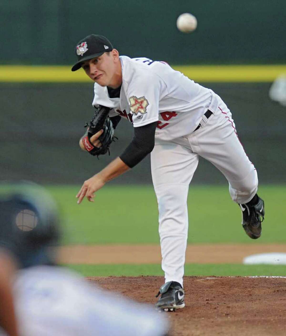 Healey rekindles title talk