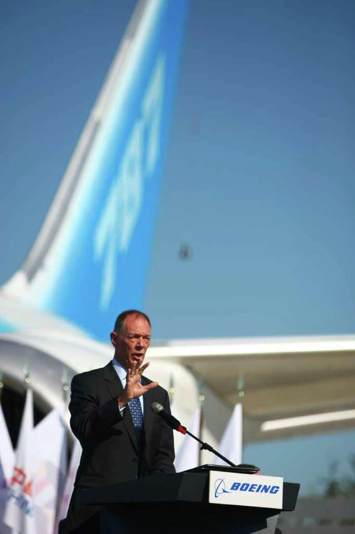 After years of delays, Boeing 787 Dreamliner gets FAA certification