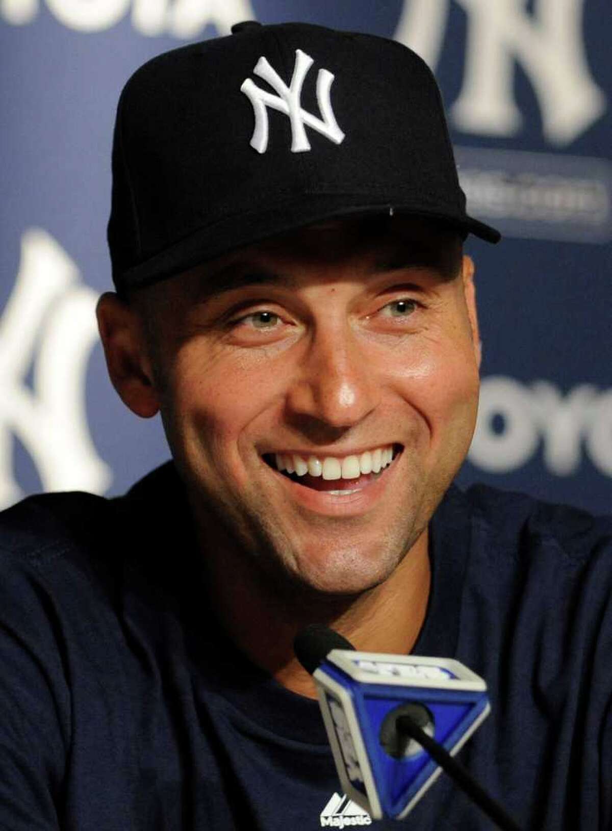 Derek Jeter, Larry Walker elected to Baseball Hall of Fame