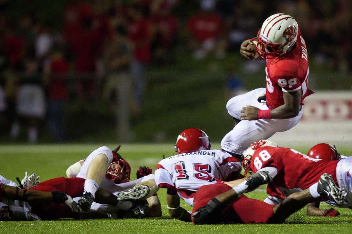 Katy prevails in battle of titans against North Shore