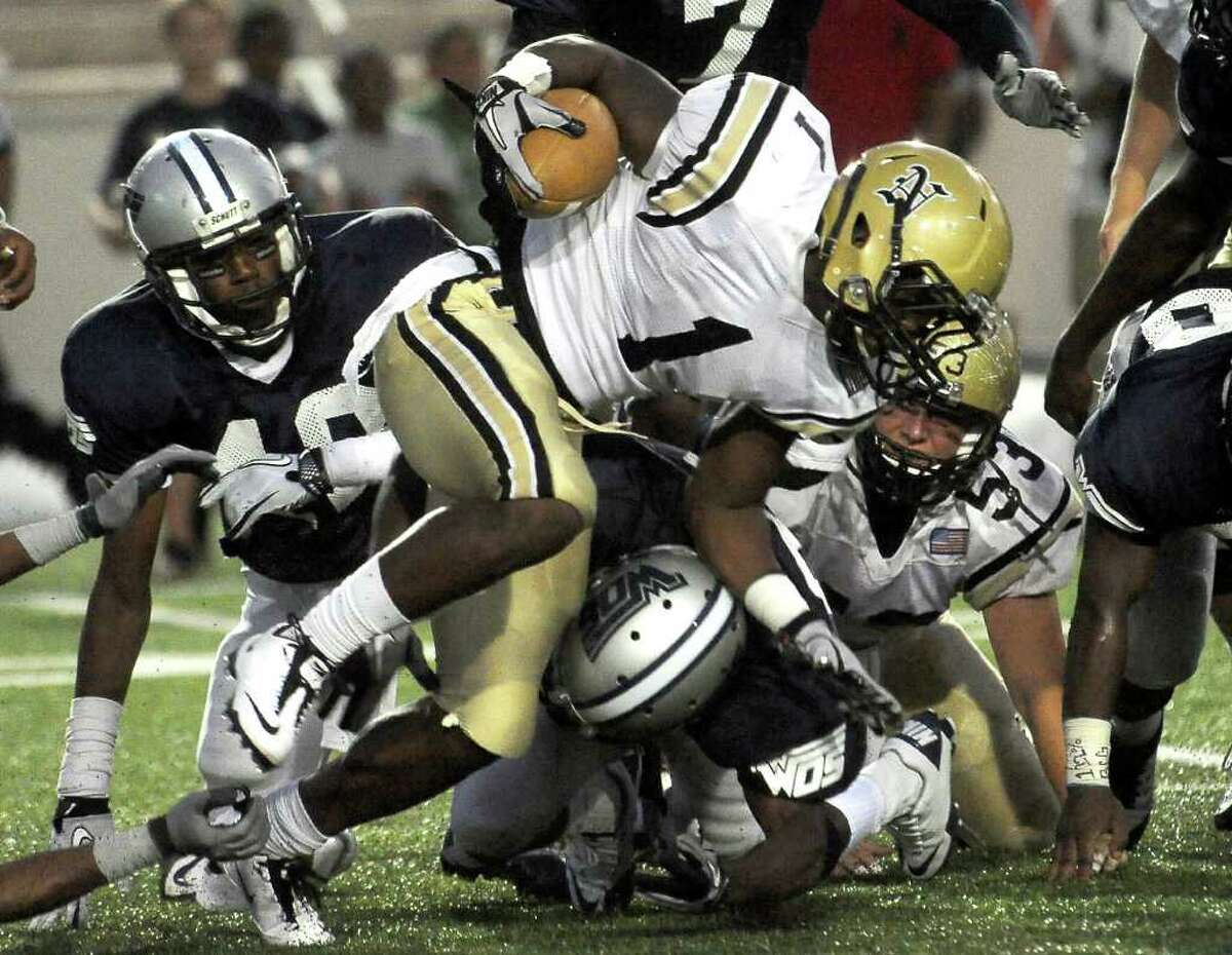 Saturday and Friday's high school football scores
