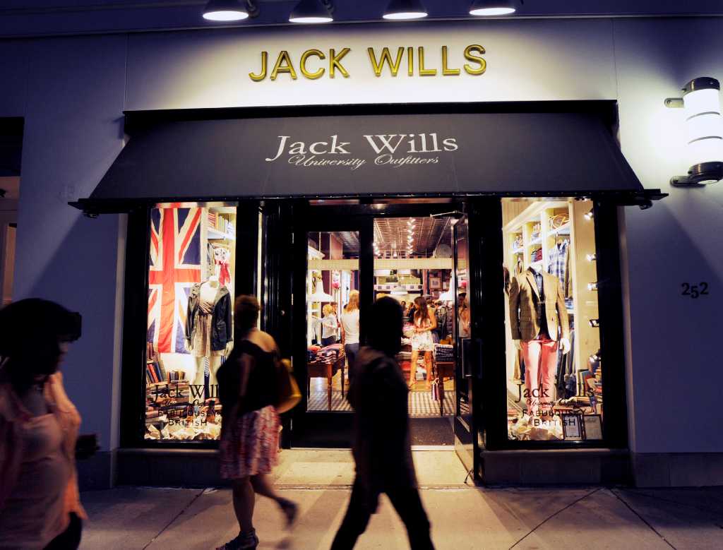 Hip British clothier opens on Greenwich Avenue