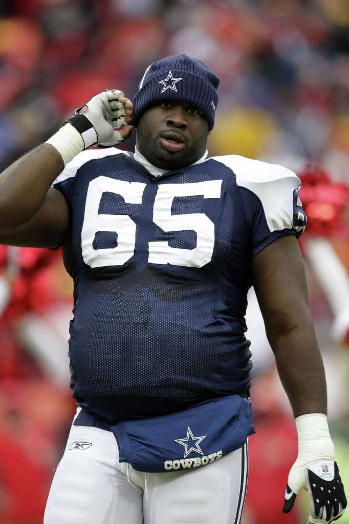 Gurode's exit caps Dallas' O-line makeover