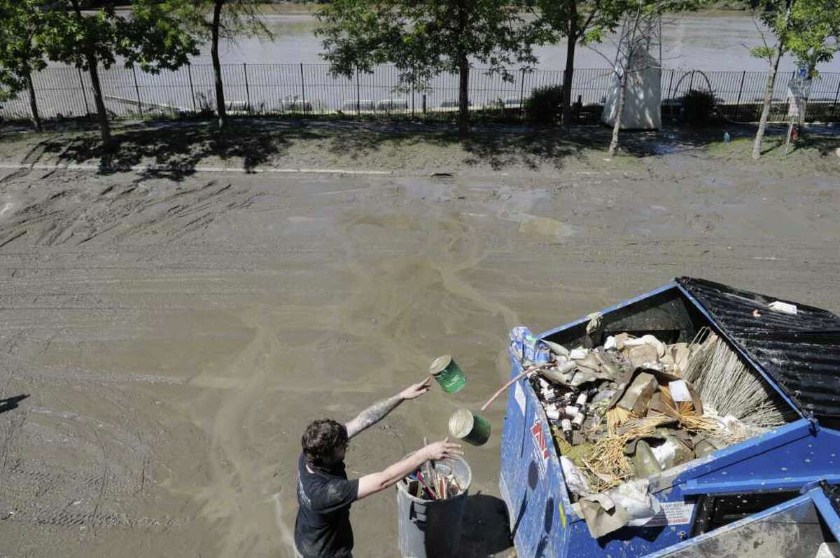 As rivers back off, recovery