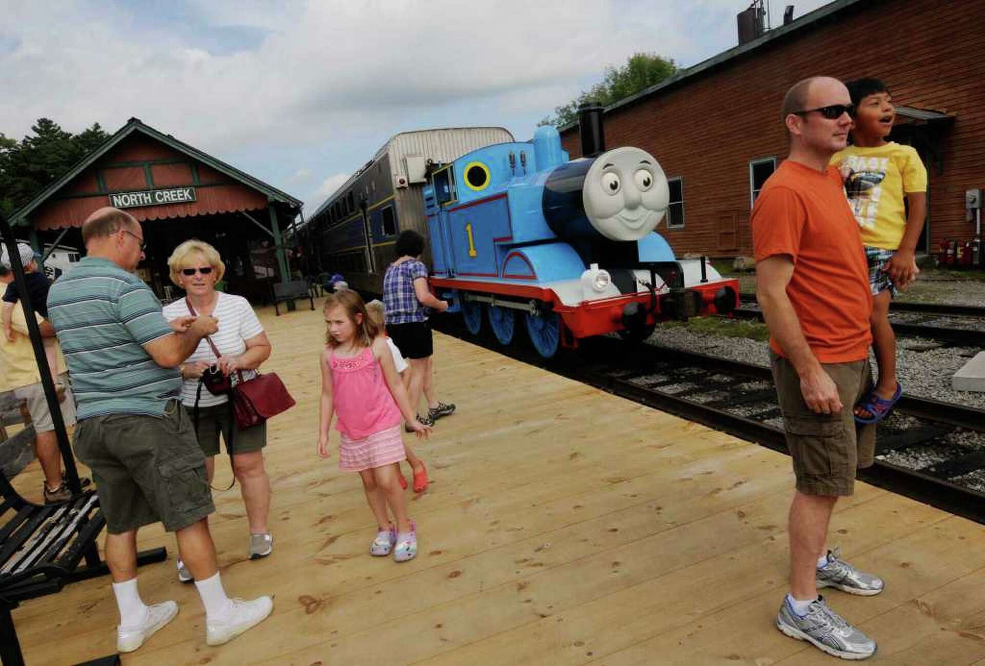 'Day Out with Thomas' lets kids see and ride TV star