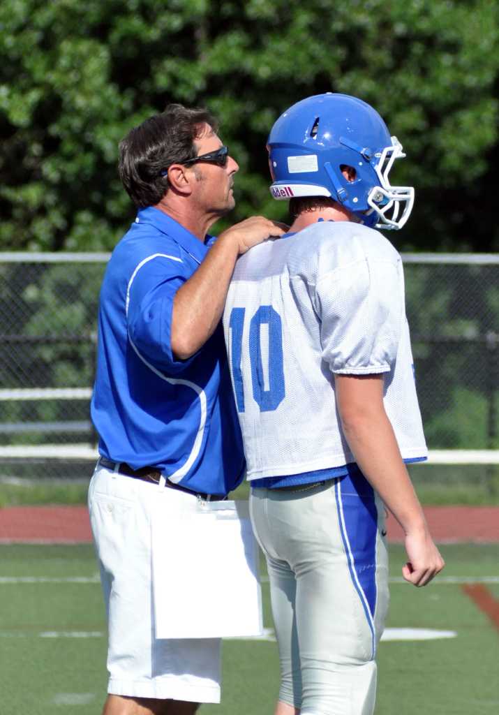 Darien builds for regular season with scrimmage against Hillhouse
