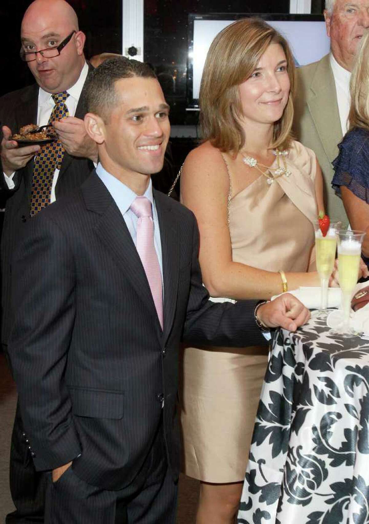 Gala aids backstretch workers, Hope Fund