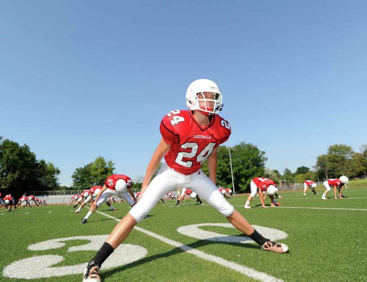 GREENWICH FOOTBALL PREVIEW Cardinals seek return to past glory
