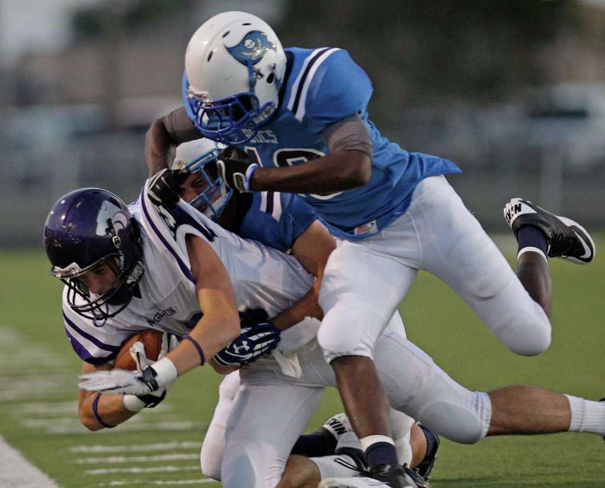 Angleton capitalizes on Brazoswood's mistakes