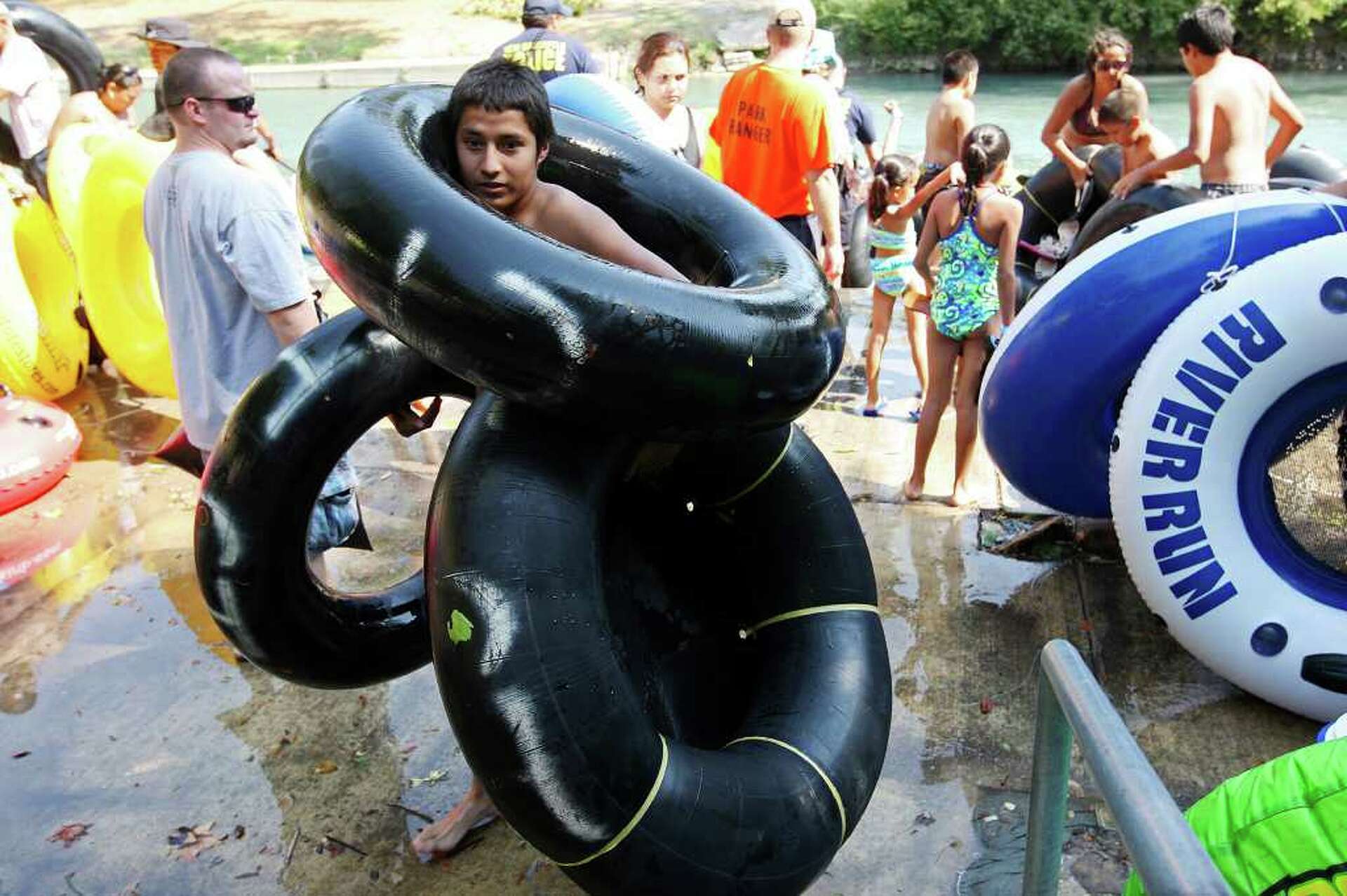 The ultimate guide to tubing in Texas rivers