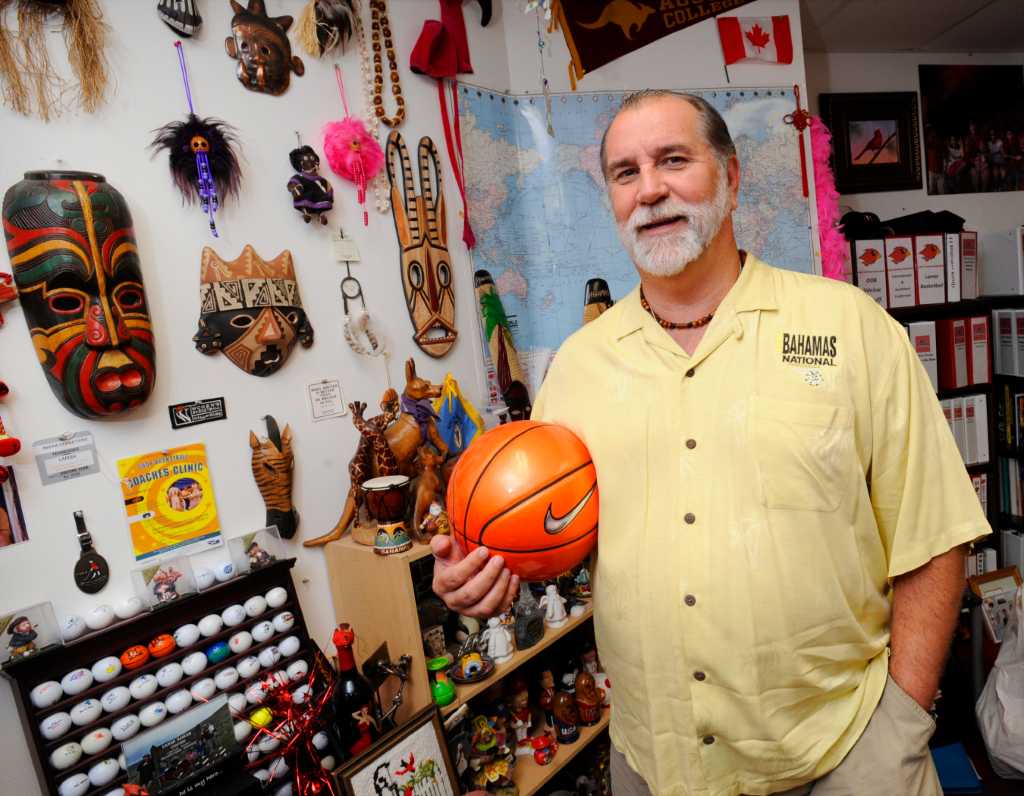 Lamar women's basketball coach Larry Tidwell