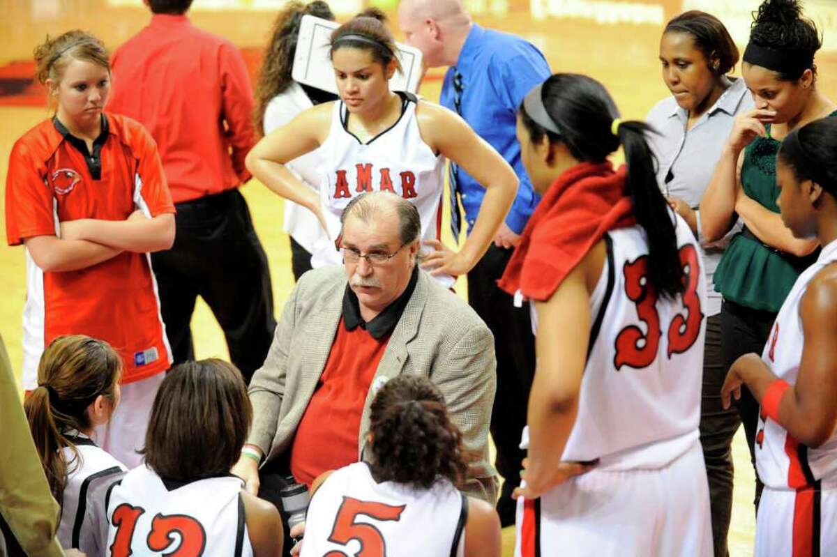 Lamar women's basketball coach Larry Tidwell