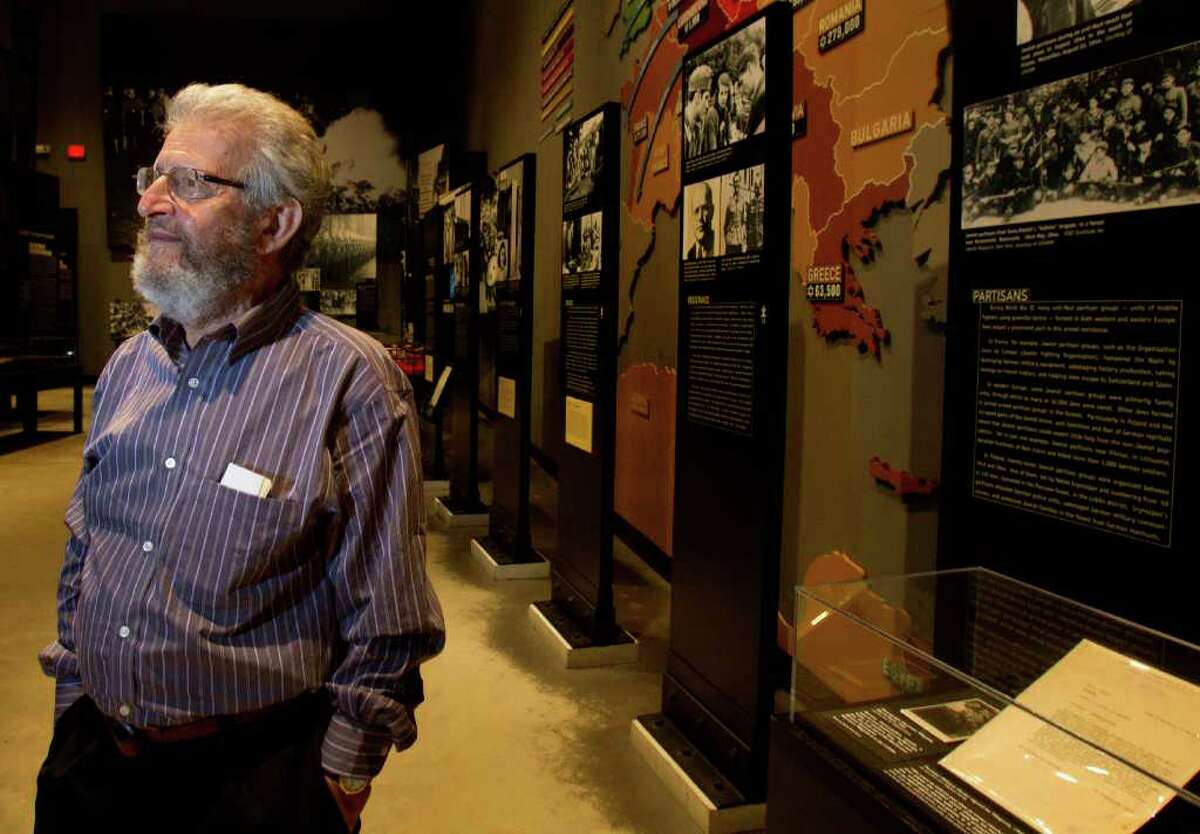 Holocaust heroine honored by Israel