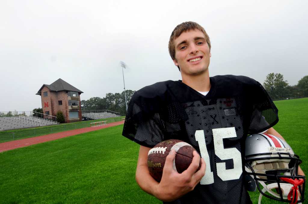 Singleton off to sparkling start