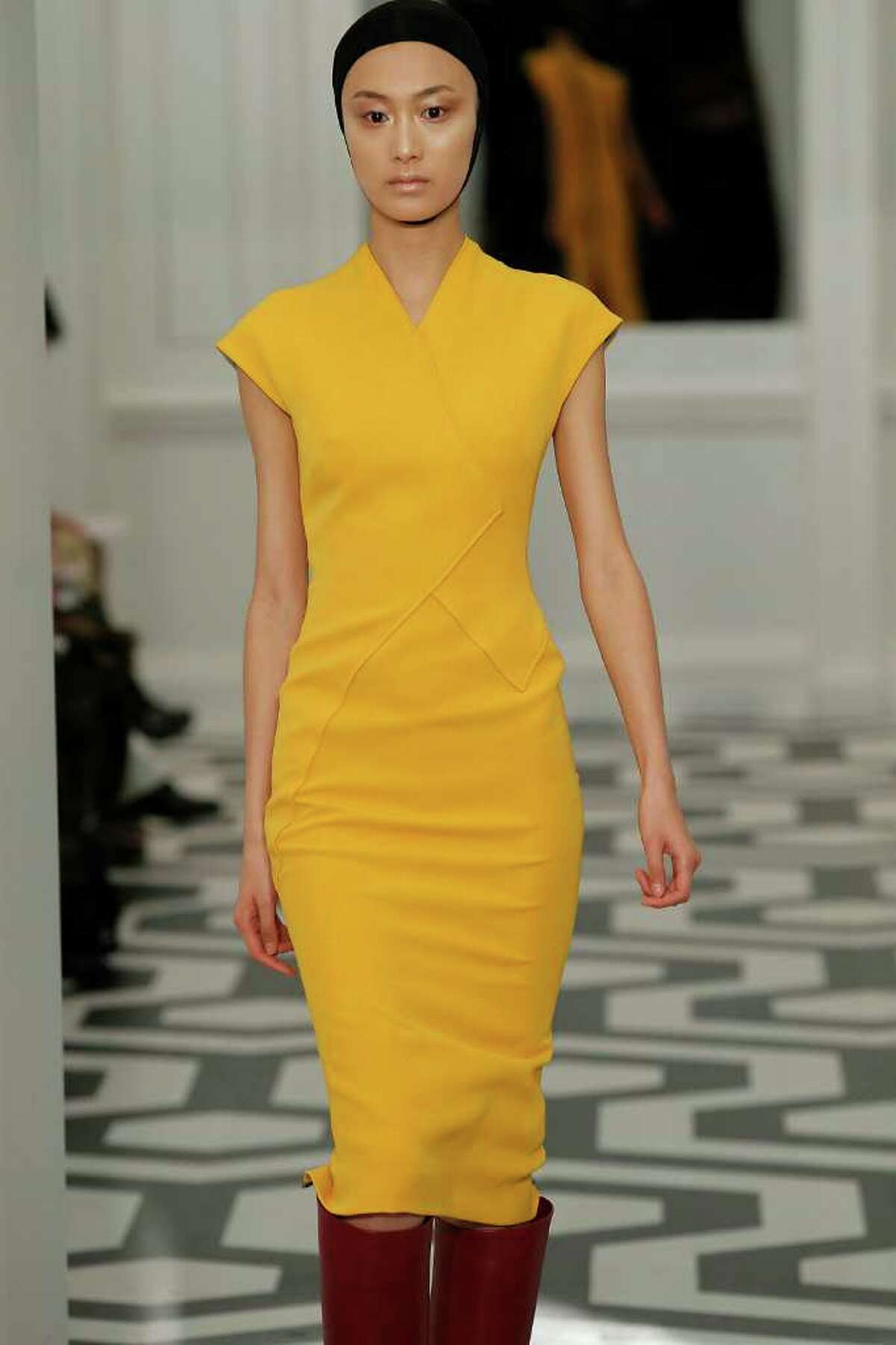 FULL FRONTAL FASHION: Runway looks to get you noticed