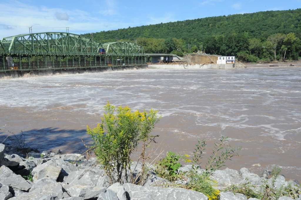 Ebbing waters reveal more woe