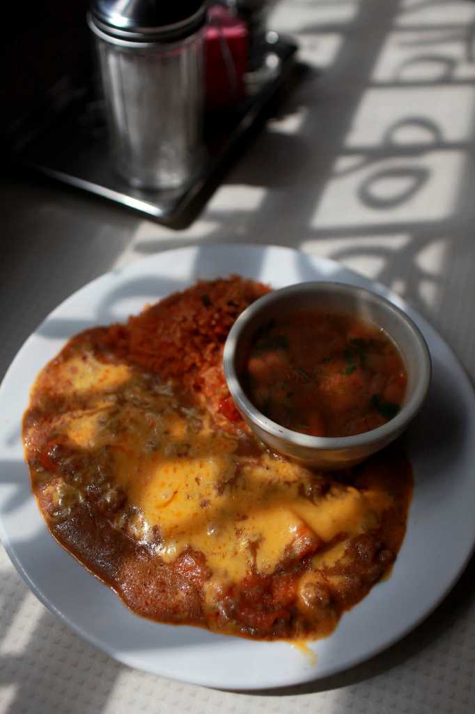 Dining on a Budget | Curve Restaurant