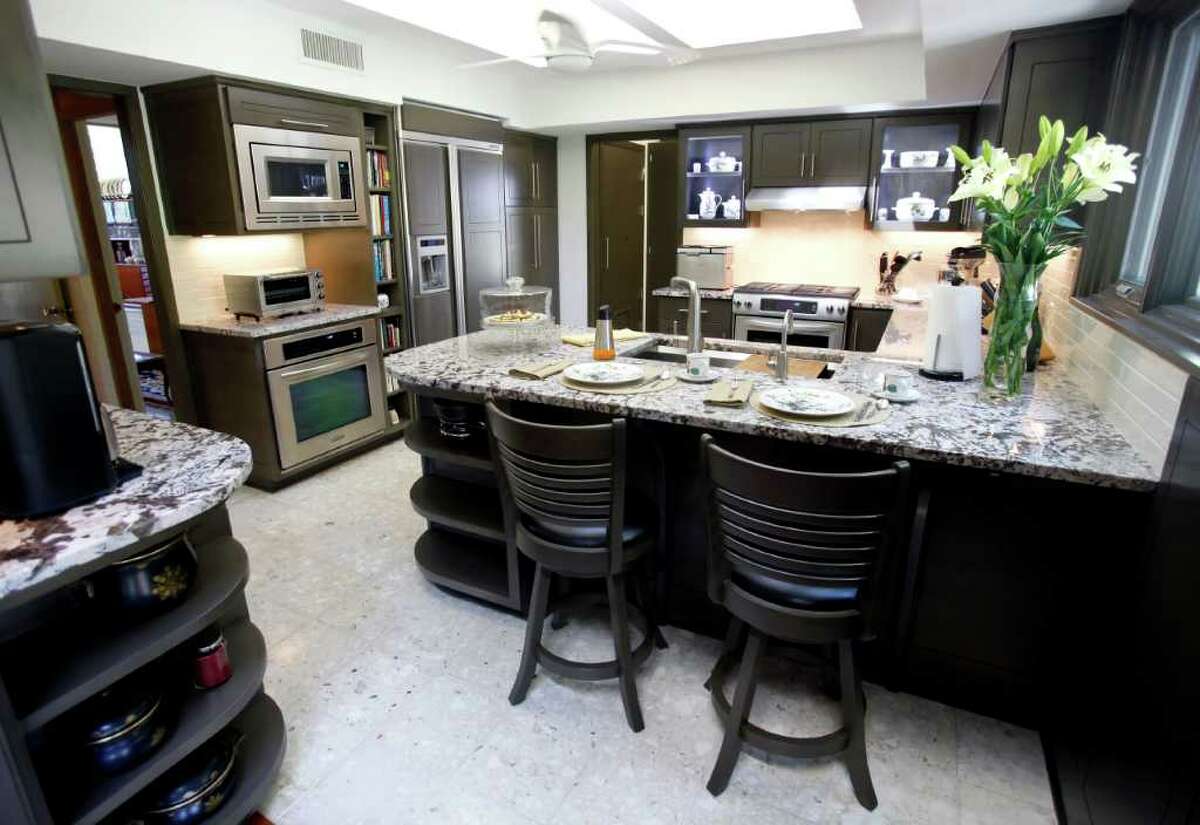 Cooks & Cocinas: Dolly and Floyd Baker