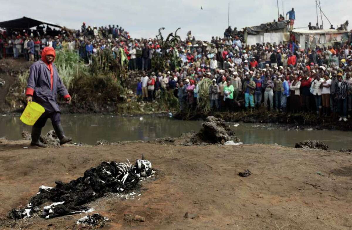 Pipeline blast in Kenya kills dozens