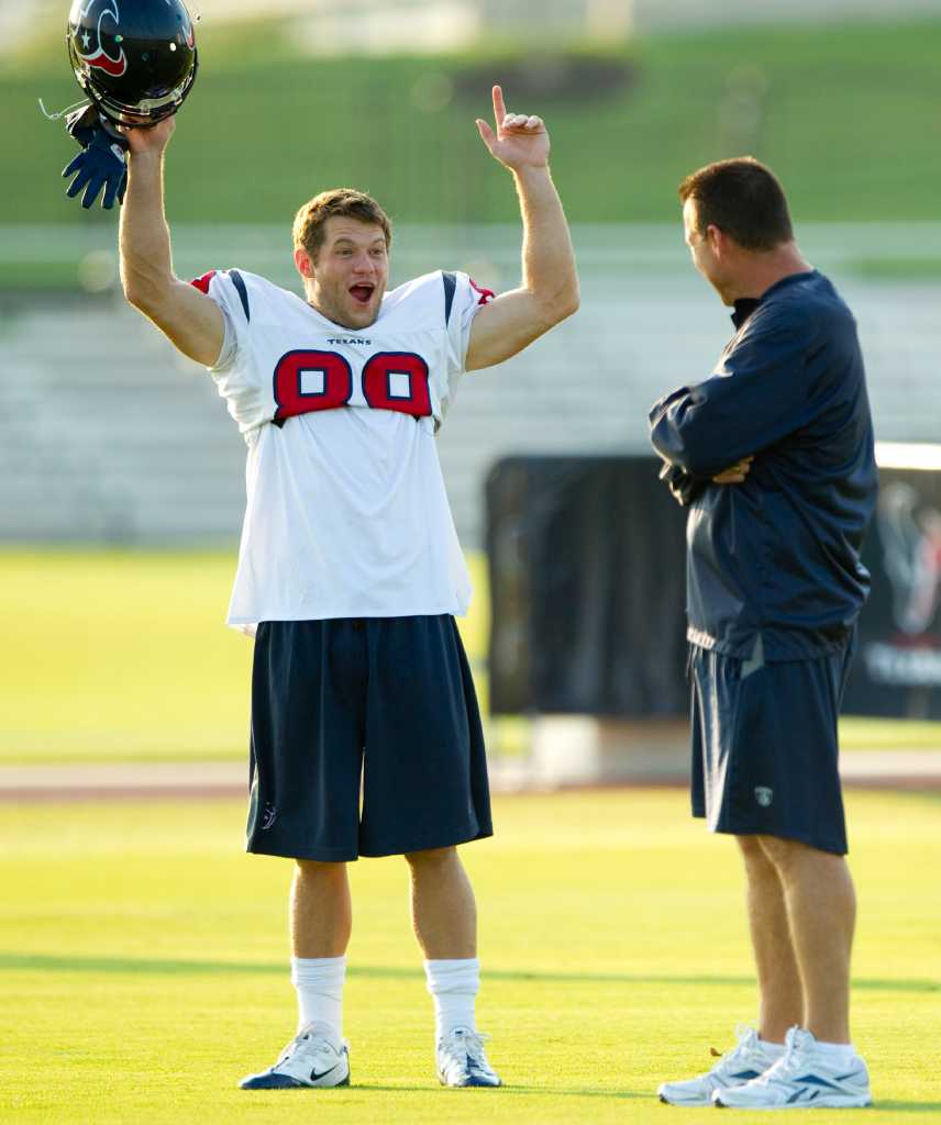 Texans bring back wide receiver David Anderson